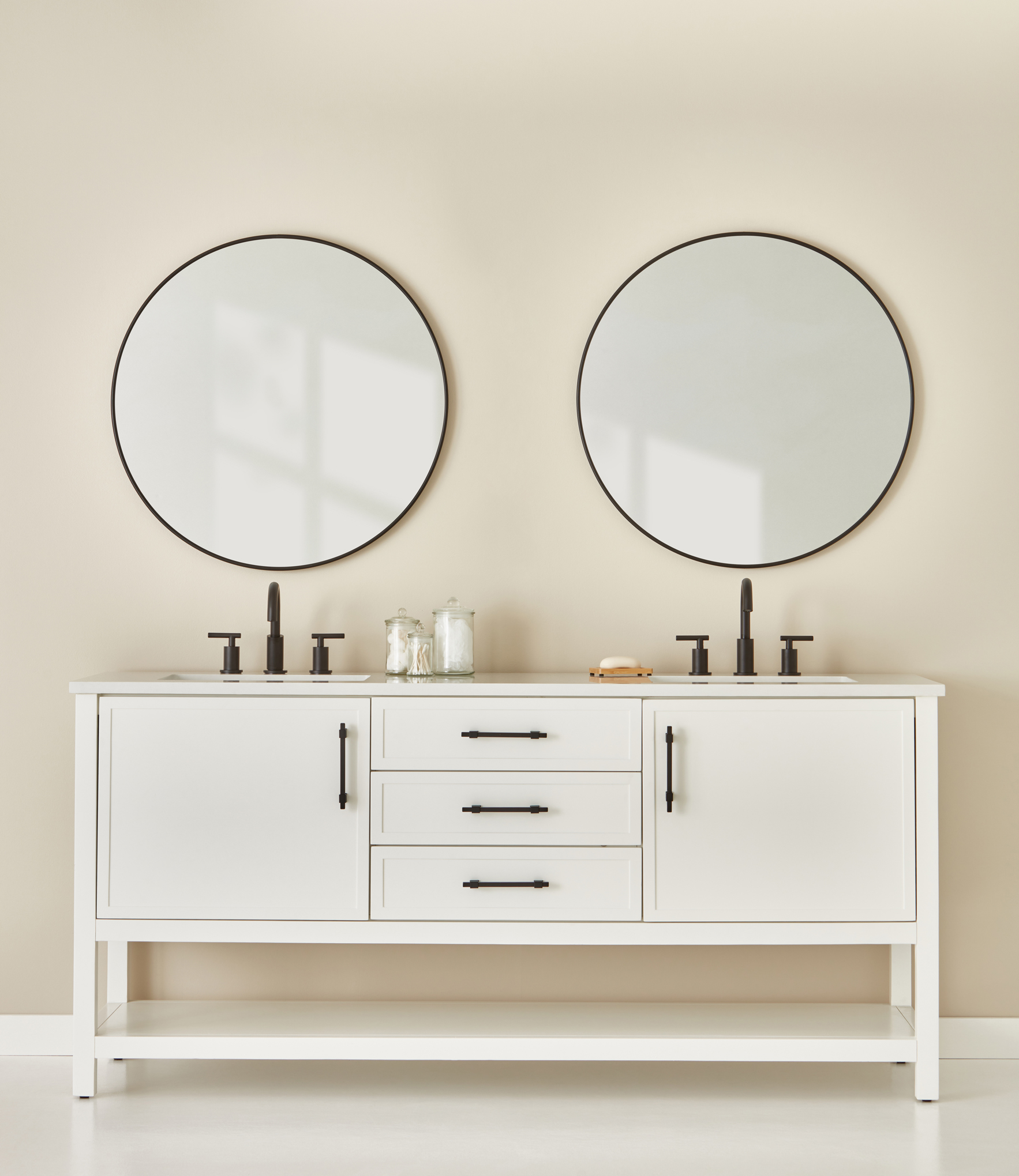 Rowan Metal Circle Framed Mirror - Matte Black | Luca + Lex